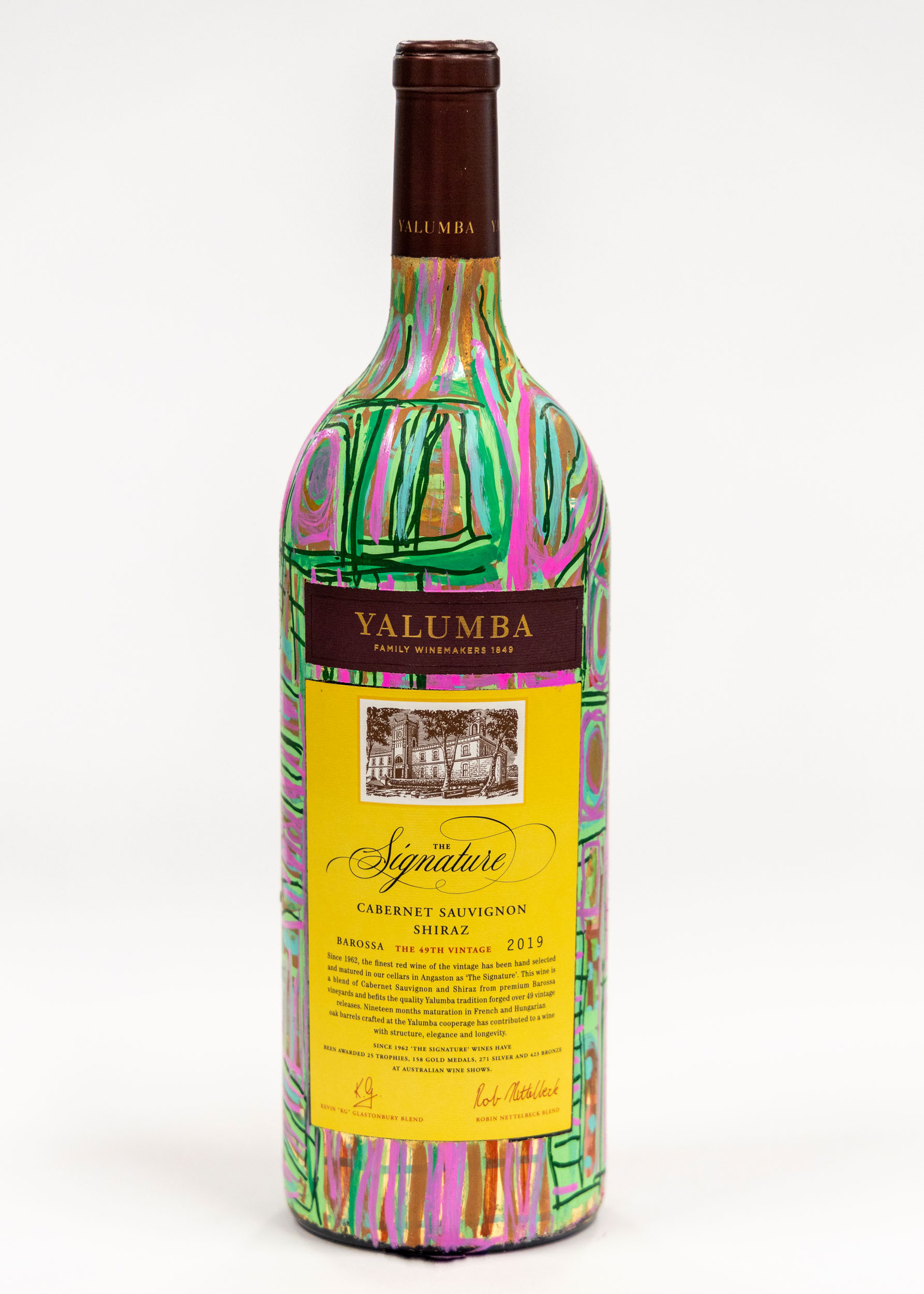 The Signature Cabernet Sauvignon & Shiraz Damian Showyin Dark Green ...